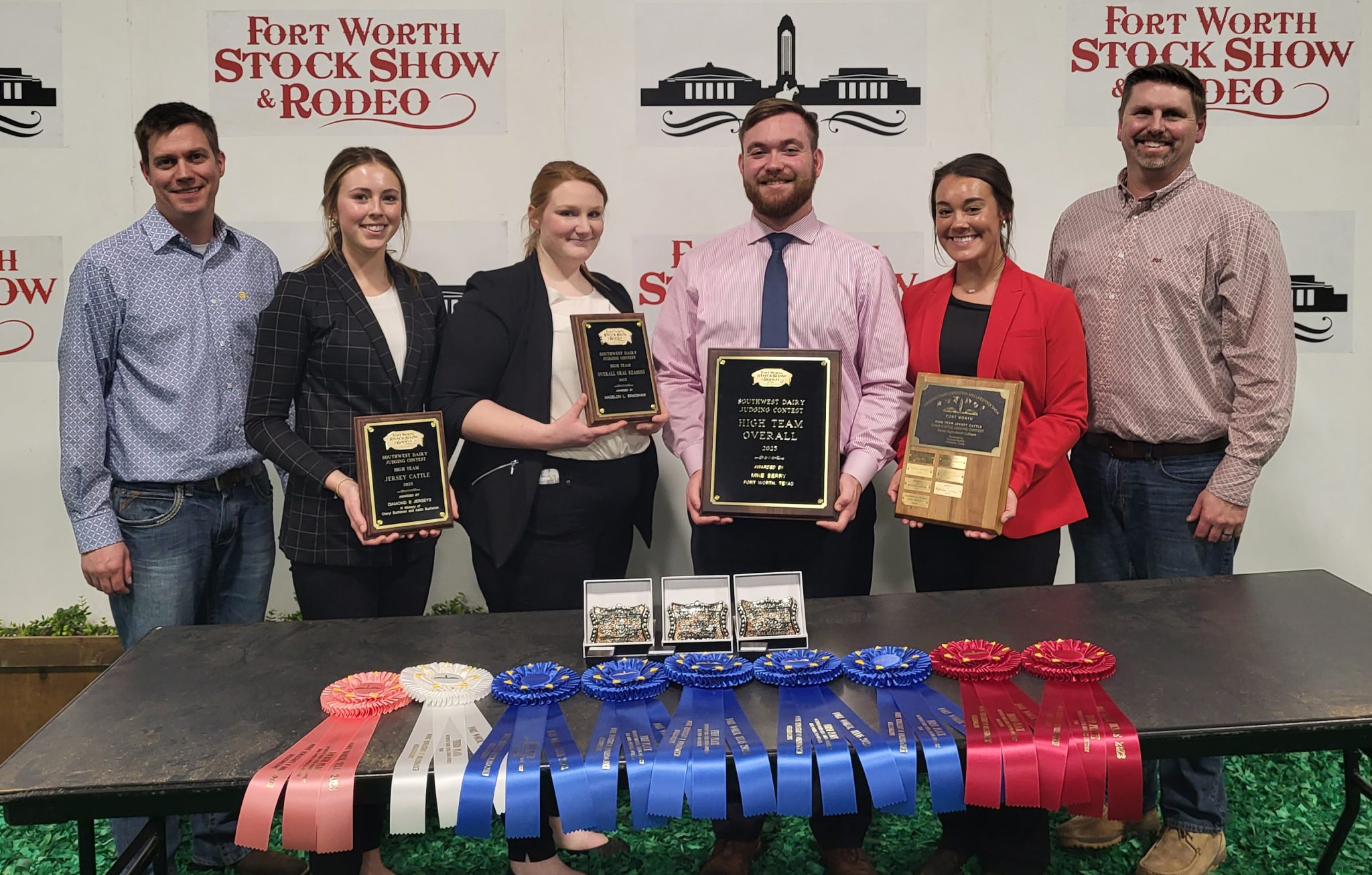 UW-Madison dairy judging team wins big at Texas contest – Animal ...